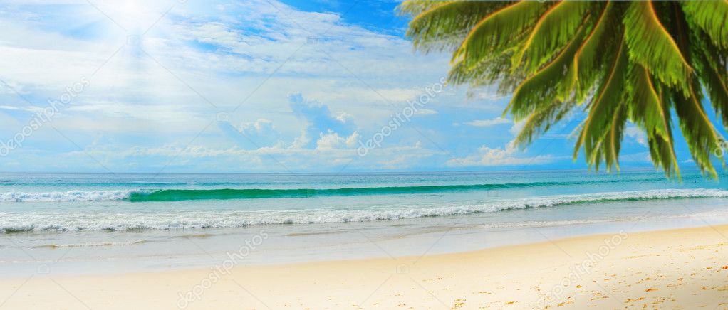 Sunny tropical beach on the island — Stock Photo © Lebval #22822688