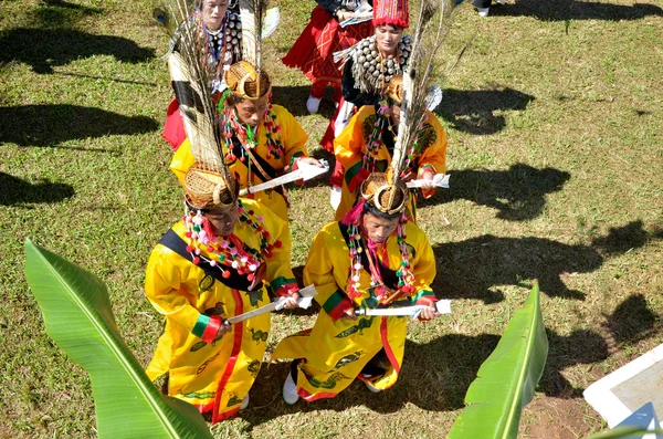 Mohe people fotos de stock, imágenes de Mohe people sin royalties ...