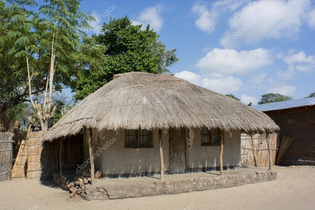 Fotos de Casa africana - Imagen de © africa #51337307