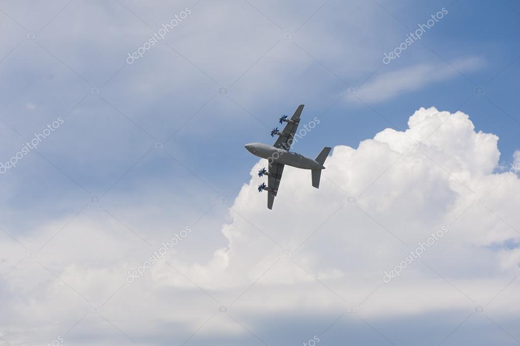 Airliner plane, fly — Stock Photo © A.Pavlov #28153951