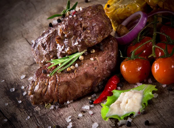 Delicious beef steak — Stock Photo © Kesu01 #24435337