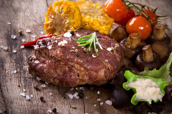 Delicious beef steak — Stock Photo © Kesu01 #24435337