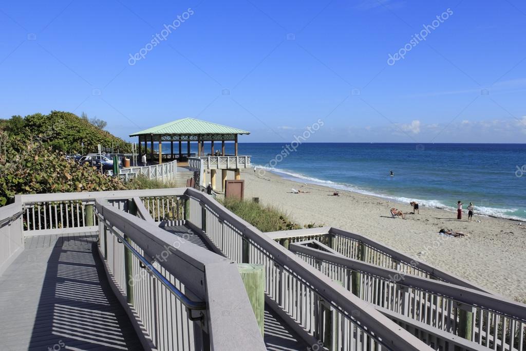 Boca Raton Beach Pavilion Walkway – Stock Editorial Photo © serenethos ...