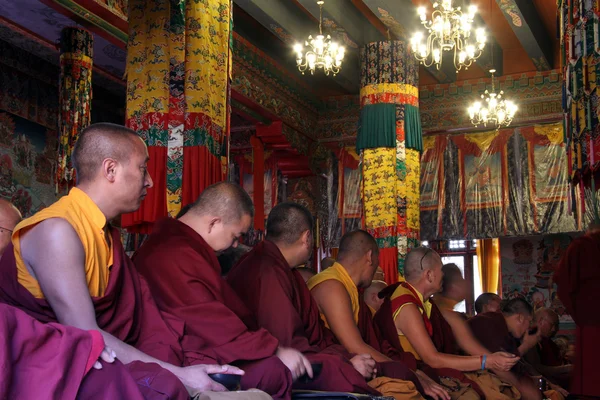 Tibet meditation prayer Stock Photos, Royalty Free Tibet meditation ...
