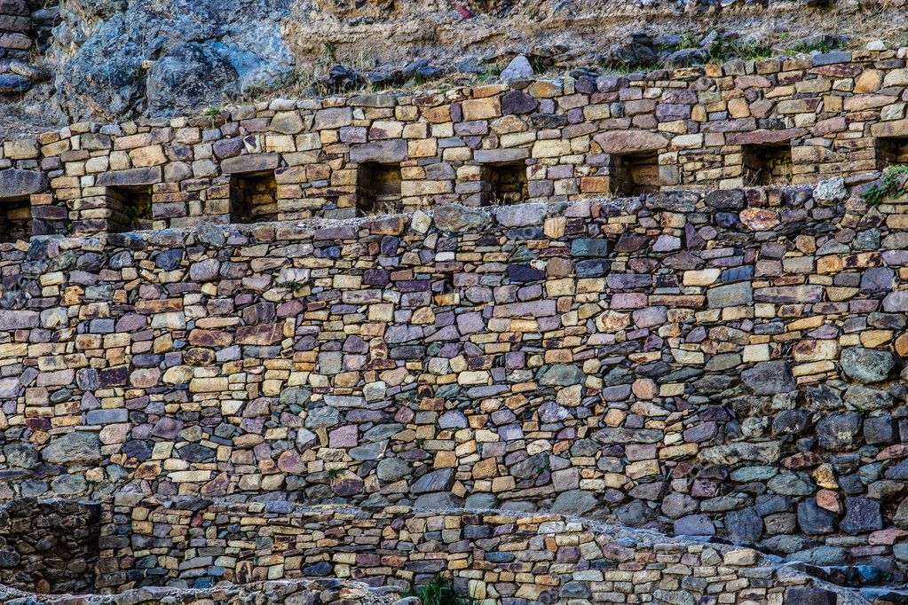 Ollantaytambo - old Inca fortress and town the hills of the Sacred ...