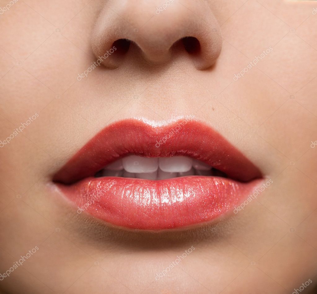depositphotos_19262493-stock-photo-female-lips.jpg (1023×951) | Female ...