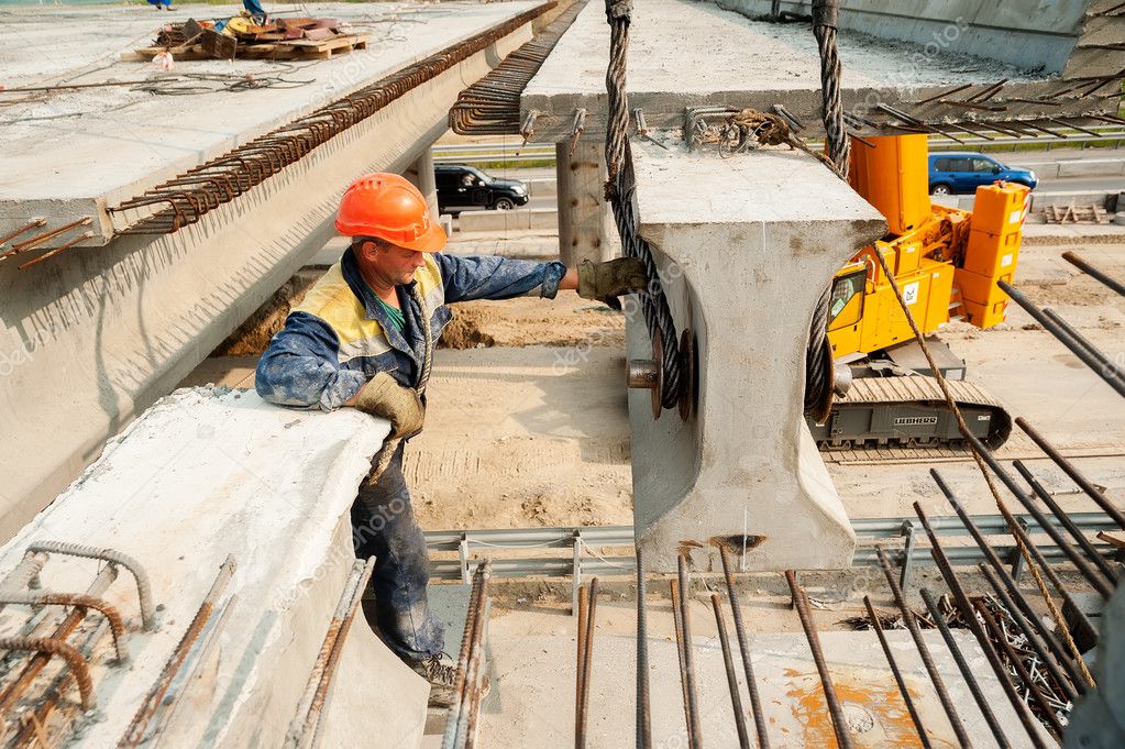 Process of bridge construction – Stock Editorial Photo © Aikon2010 ...