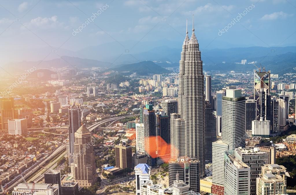 Kuala Lumpur Skyline - Malaysia — Stock Editorial Photo © fazon1 #48536089