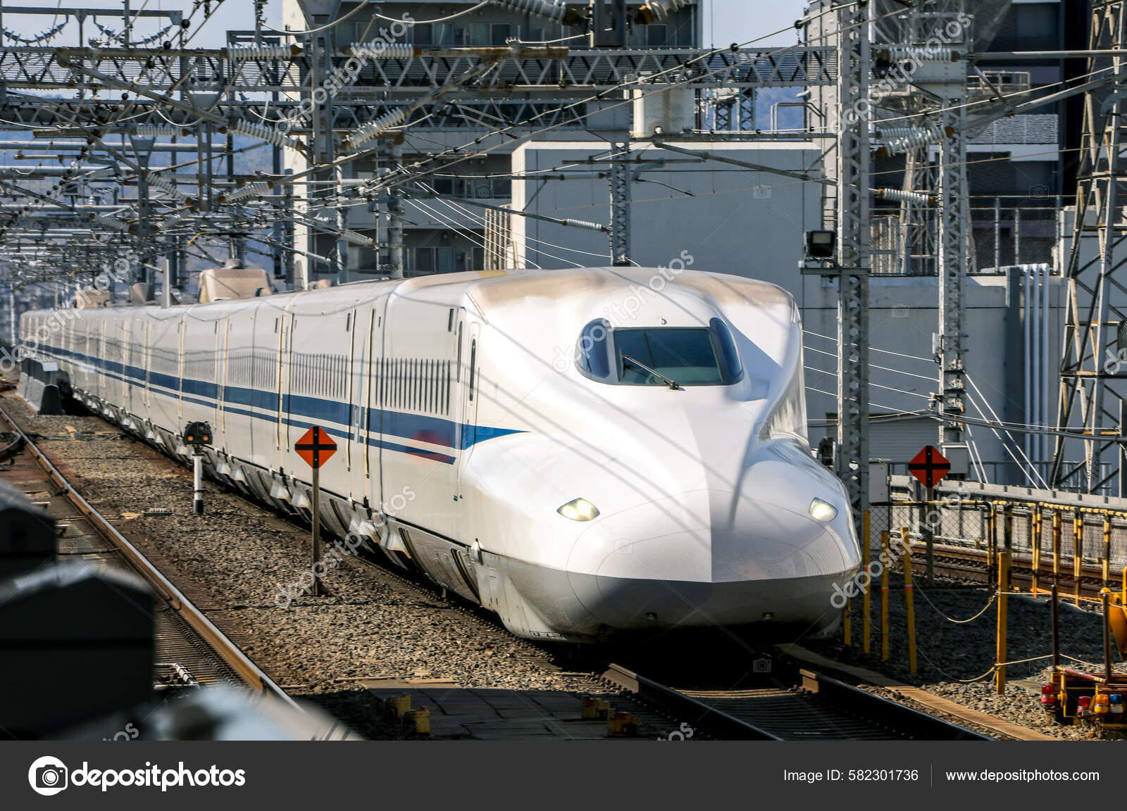 Japanese Shinkansen Bullet Train Standing Osaka Railway Station Japan ...