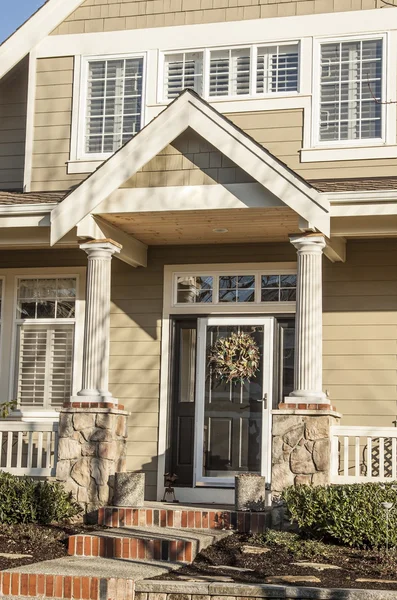 ᐈ Covered front stoop stock pictures, Royalty Free front stoop photos ...