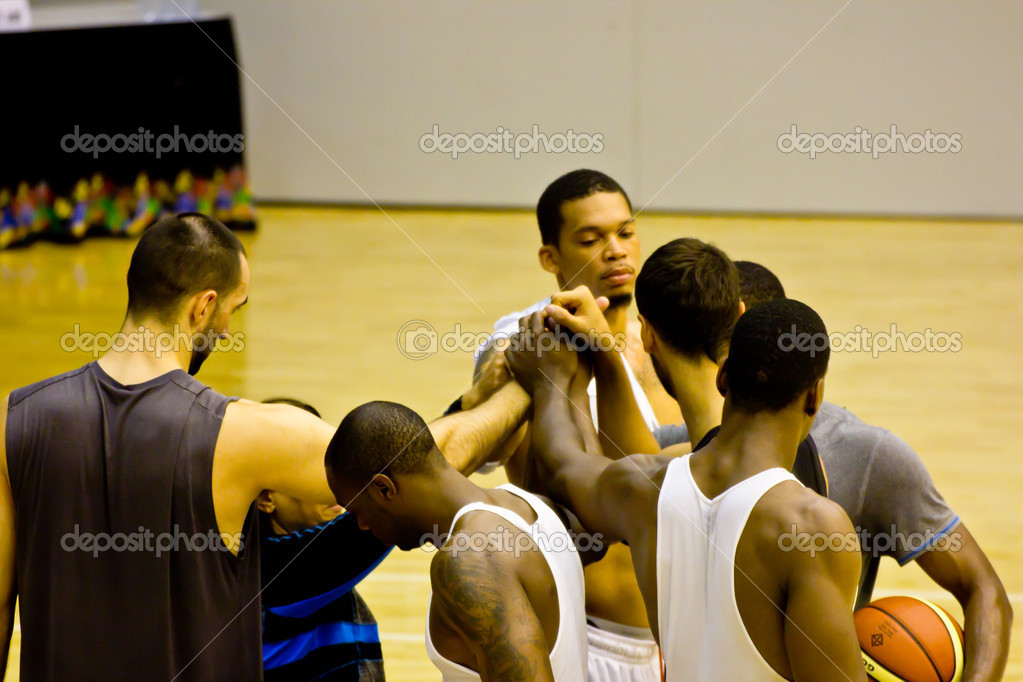 Team Unity from USA securing a gold medal in TOA Thailand Open 2012 ...