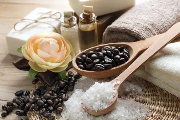 Natural Spa Ingredients . - Aromatic spa coffee beans with sea s ...