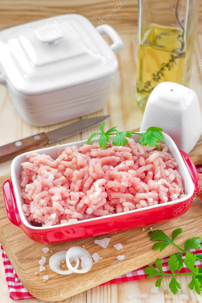 Minced meat Stock Photo by ©yelenayemchuk 39976325