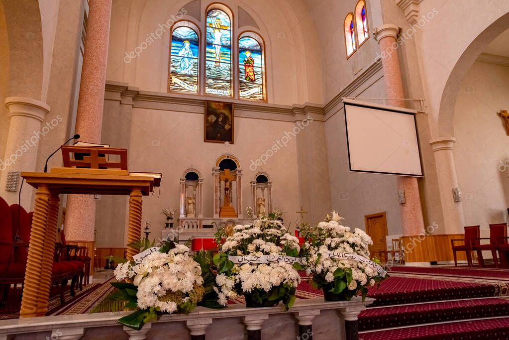 Bsharri, Líbano - 25 de junio de 2021: Interior de la Catedral de Saint ...