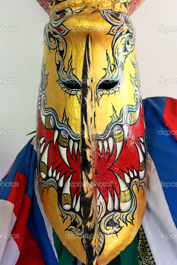 Phi Ta Khon M scara fantasma en Ghosh Mash Festival Phi Ta Khon festi 2024