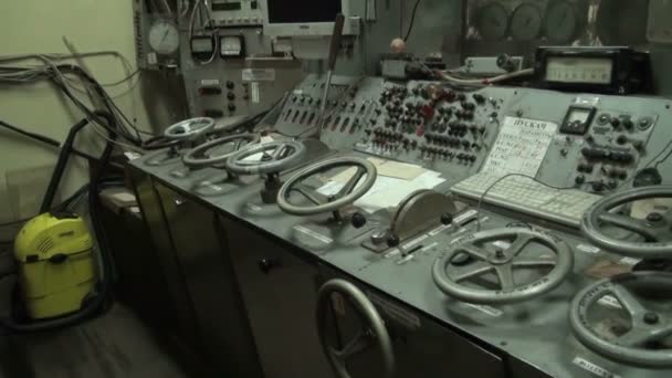 The old control panel — Stock Video © Hrustalev #15742669