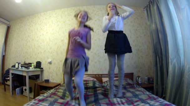 250 Bed jumping girls Videos, Royalty-free Stock Bed jumping girls ...