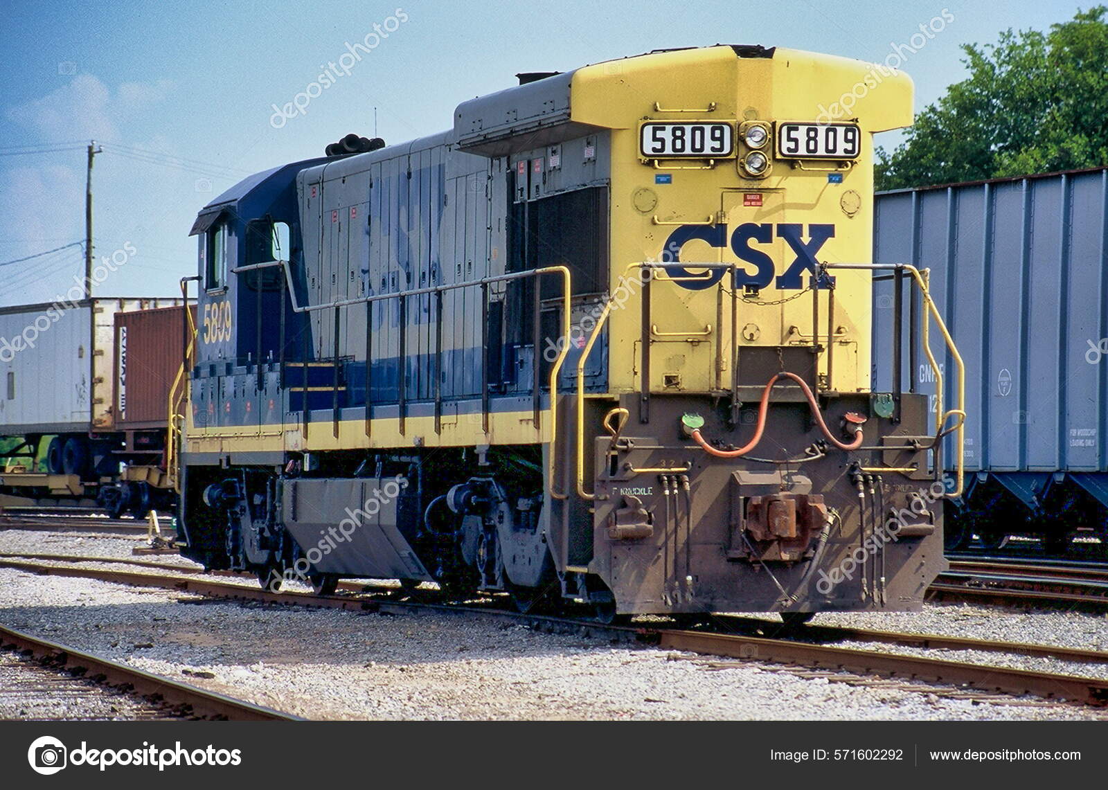 Diesel Locomotive 5809 Pensacola Csx Train Yard Pensacola Florida Usa — Stock Editorial Photo ...
