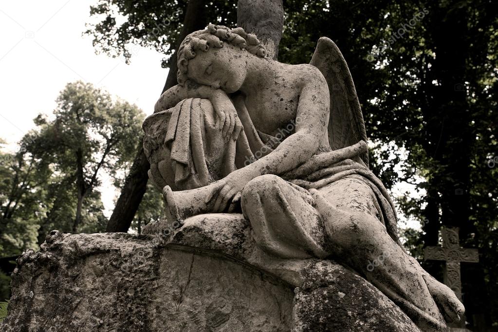 Grieving Angel Statue