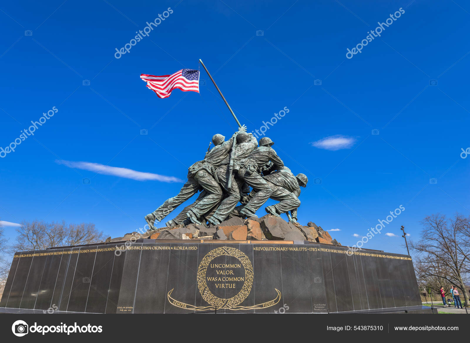 Iwo Jima Flag Raising Statue