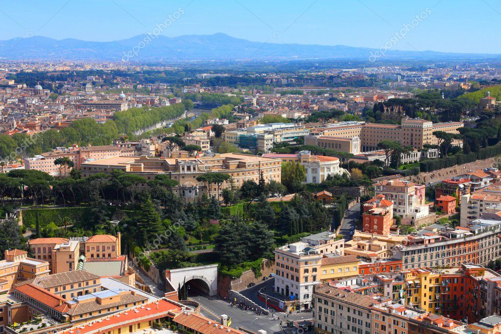 Aerial view with famous Janiculum hill and Rome Botanical Garden ...
