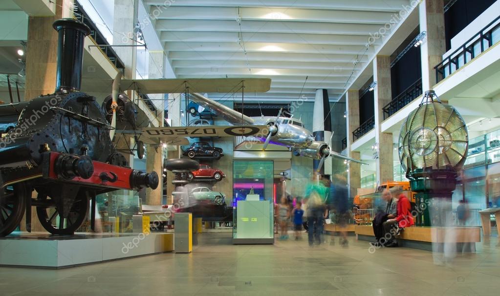 Science museum, London, UK – Stock Editorial Photo © Tamara_k #12470625