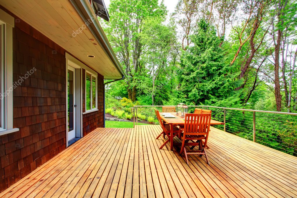 Backyard deck overlooking amazing nature landscape — Stock Photo ...