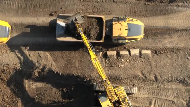 1,029 Earth moving truck Videos, Royalty-free Stock Earth moving truck ...