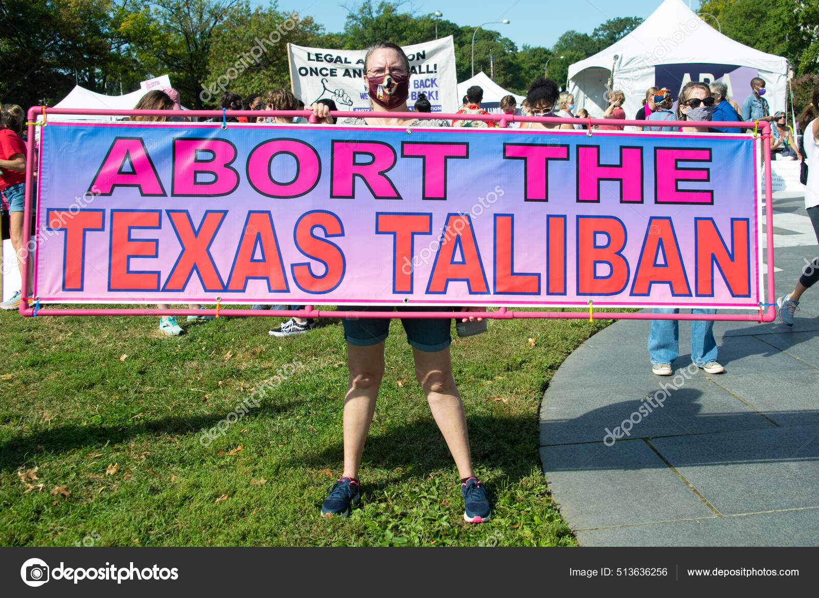 Protesters Rally Support Reproductive Rights Part Womens March ...