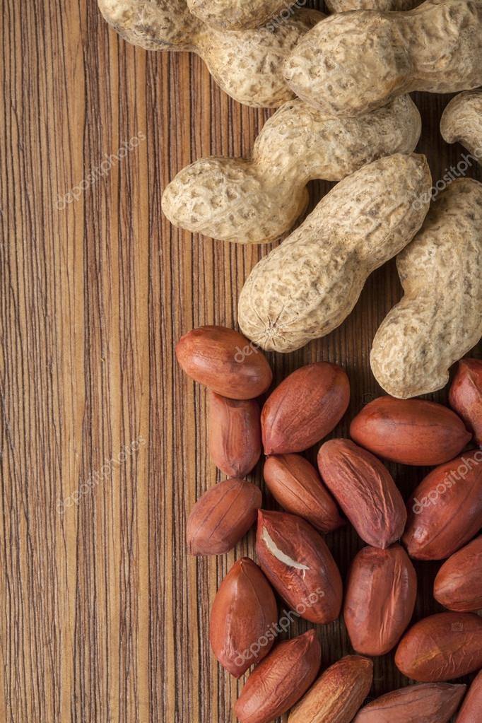 Peanuts — Stock Photo © kornienkoalex #40015619