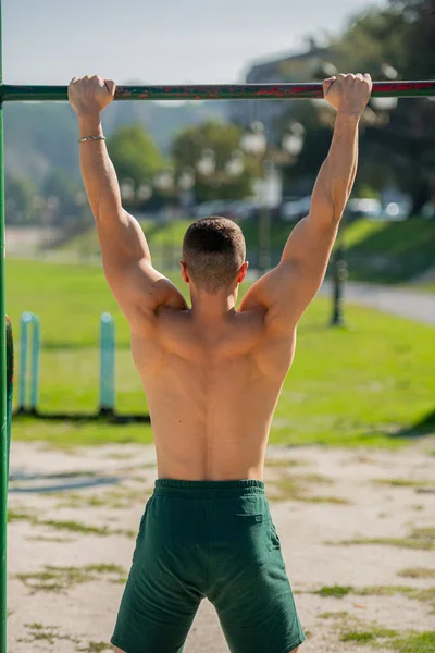 Cable pulling Stock Photos, Royalty Free Cable pulling Images ...