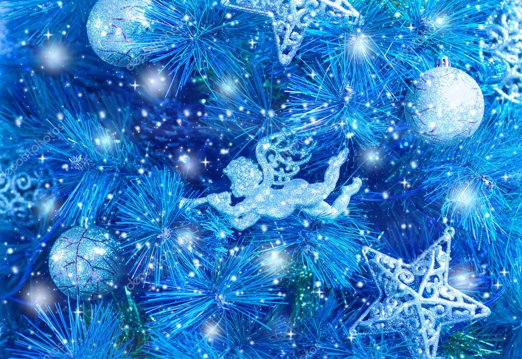 Blue christmas tree picture | Blue Christmas tree background — Stock ...