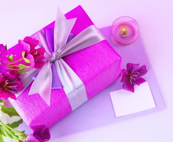 Luxury gift with pink flowers — Stock Photo © Anna_Om #21224779