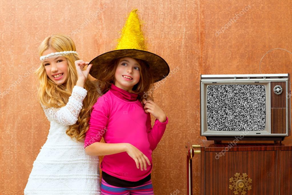 Children 70s two kid friend girls in retro party — Stock Photo ...