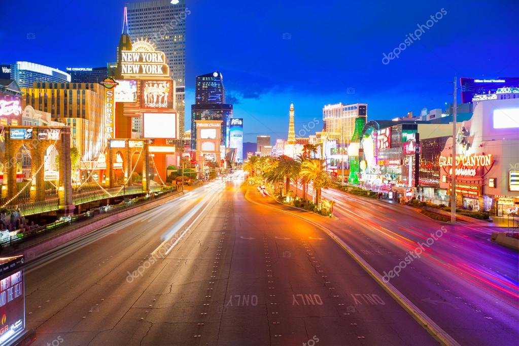 Editorial Use Only Las Vegas Nevada Strip At Night Stock Editorial Photo © Lunamarina 37657219