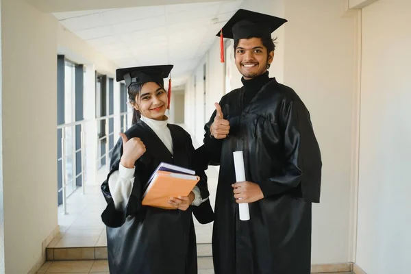 India graduats Stock Photos, Royalty Free India graduats Images ...