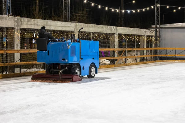 Lodowisko bar Stock Photos, Royalty Free Lodowisko bar Images ...