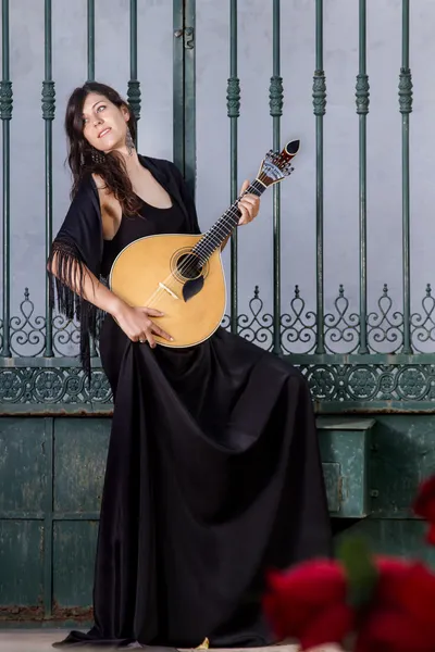 Portuguese fado singer Stock Photos, Royalty Free Portuguese fado ...