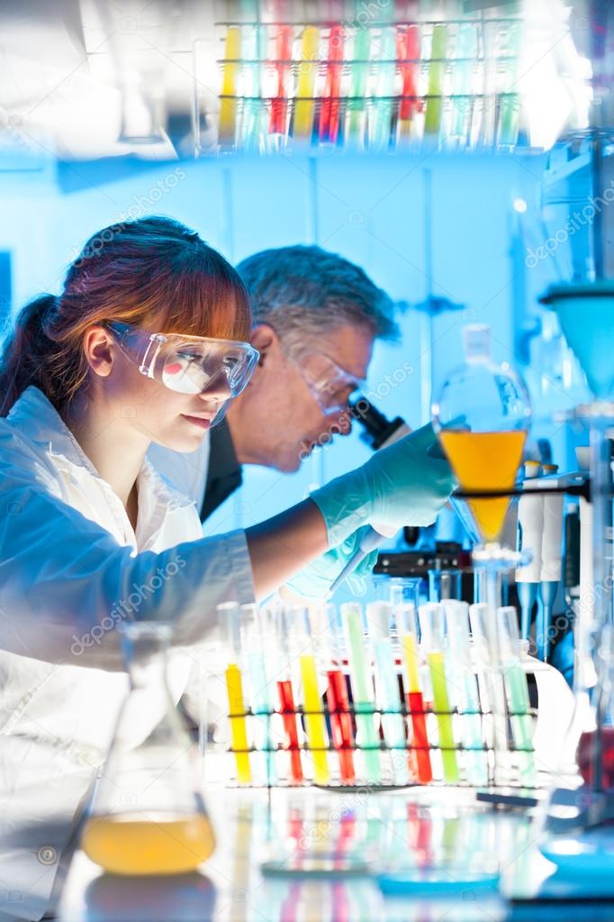 Health care professionals in lab. — Stock Photo © kasto #44108599
