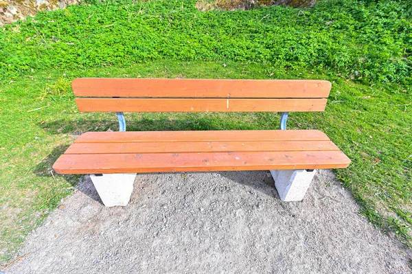 Golf bench Stock Photos, Royalty Free Golf bench Images | Depositphotos