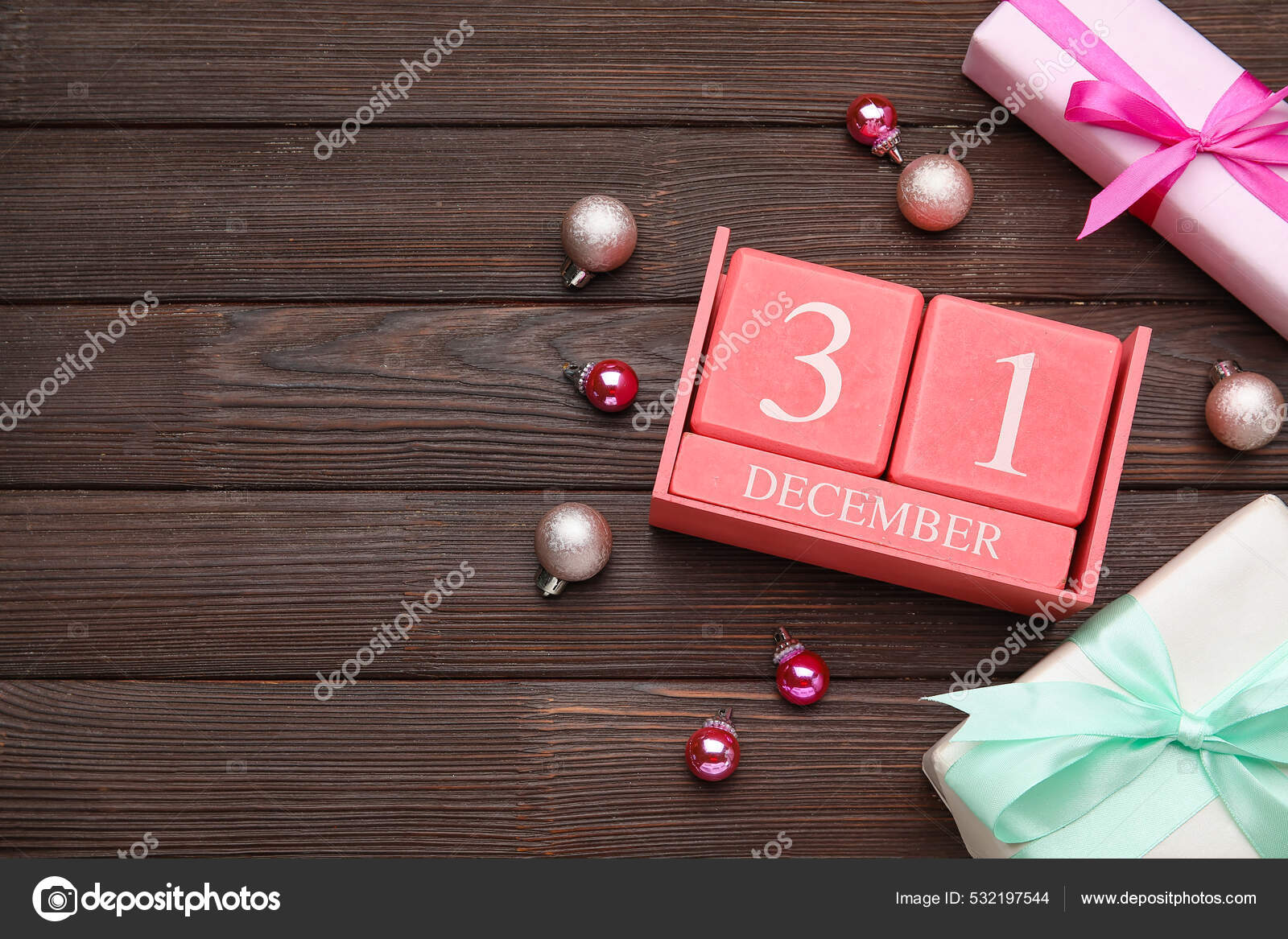 Calendar Date December Gift Boxes Christmas Decorations Wooden ...