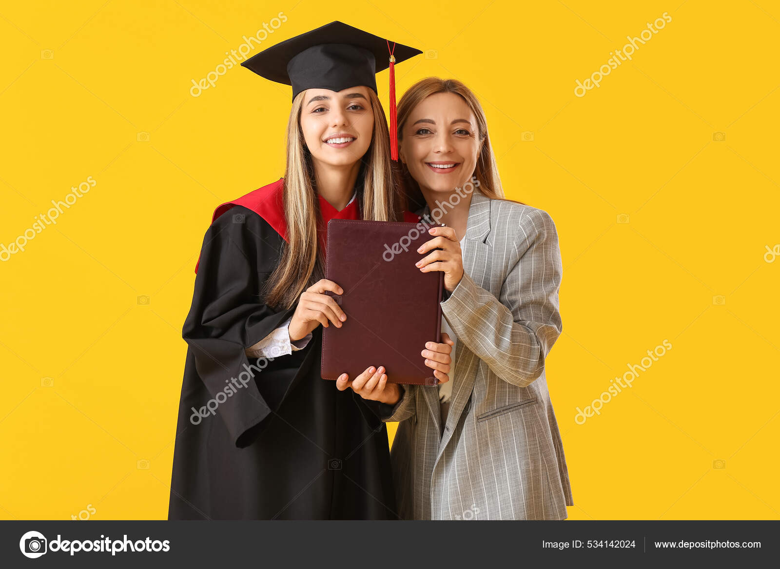 Happy Female Graduation Student Her Mother Color Background — Stock ...
