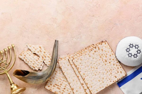 Composición Con Símbolos Del Judaísmo Sobre Fondo Color — Foto de stock ...