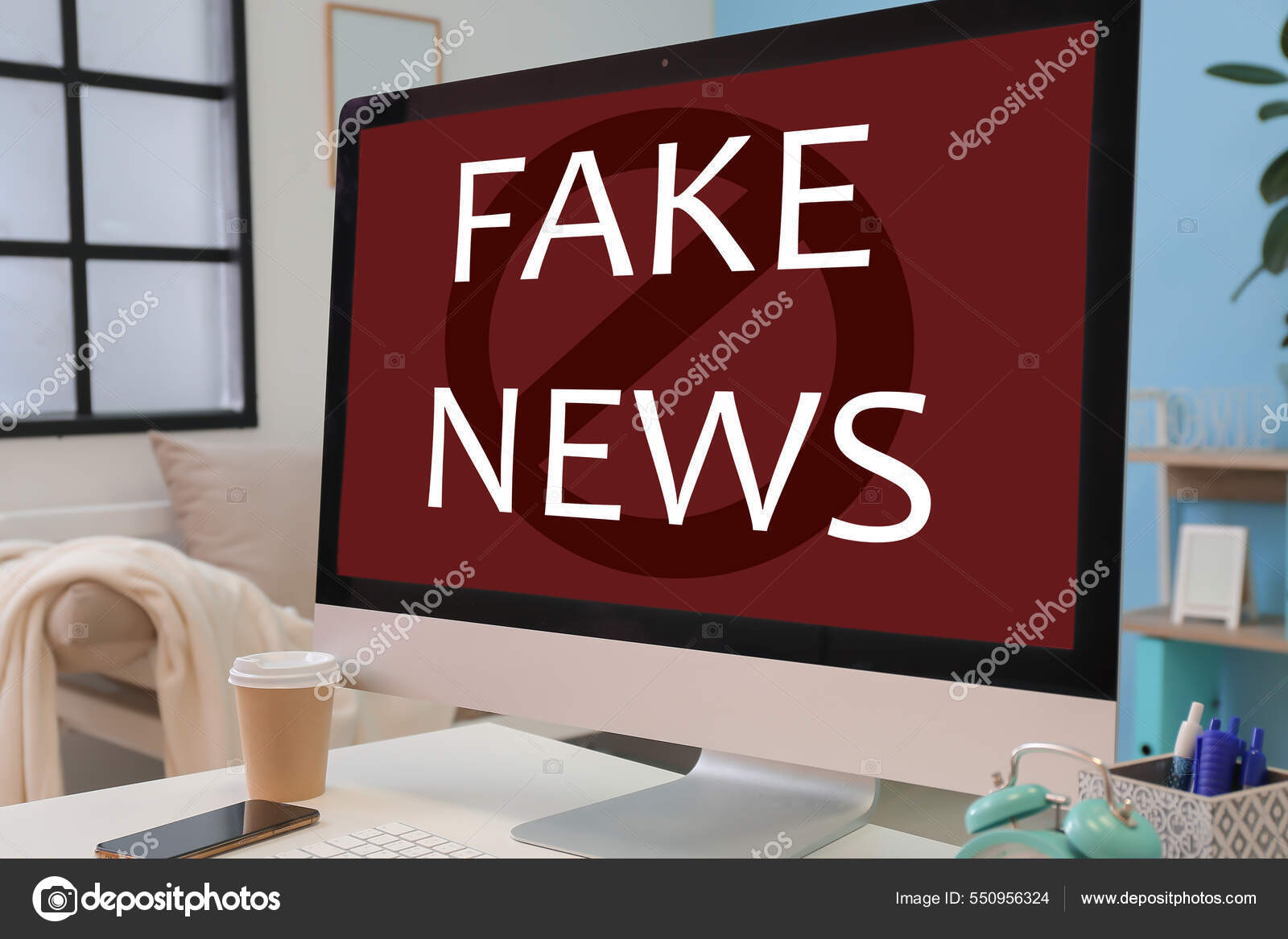 Text Fake News Screen Computer Monitor Table Stock Photo by ©serezniy ...