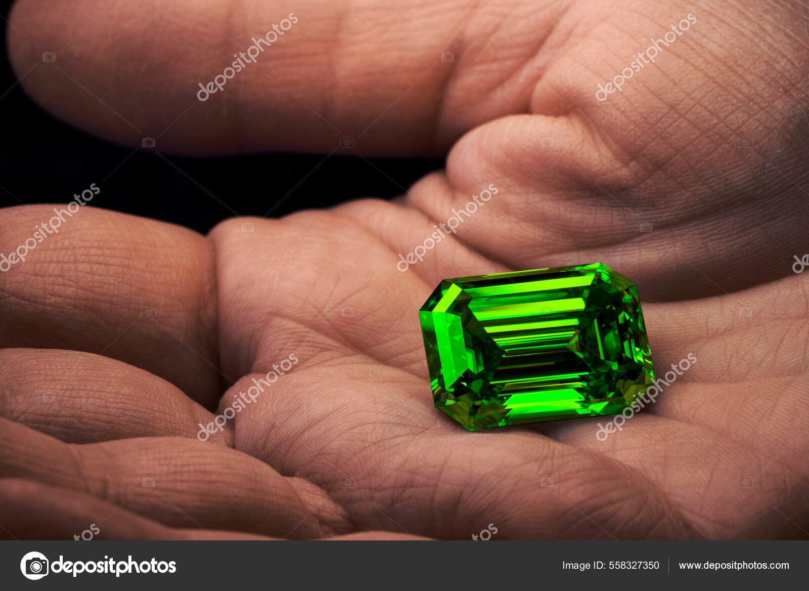 Close Image Green Precious Gemstone Hand — Stock Photo © avagyanlevon ...