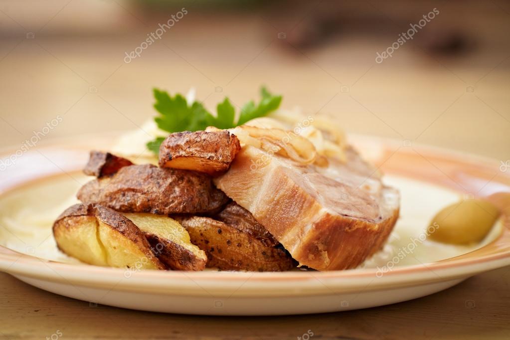 Traditional roast pork Stock Photo by ©mtoome 42028033