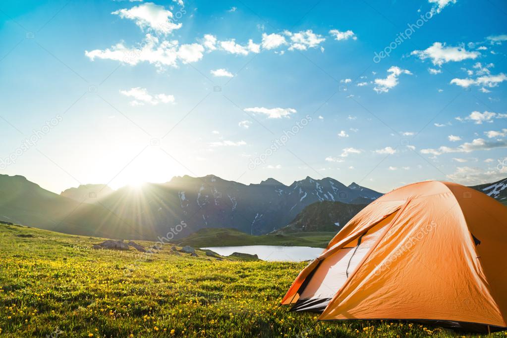 Camping in mountains — Stock Photo © varuna #48366975