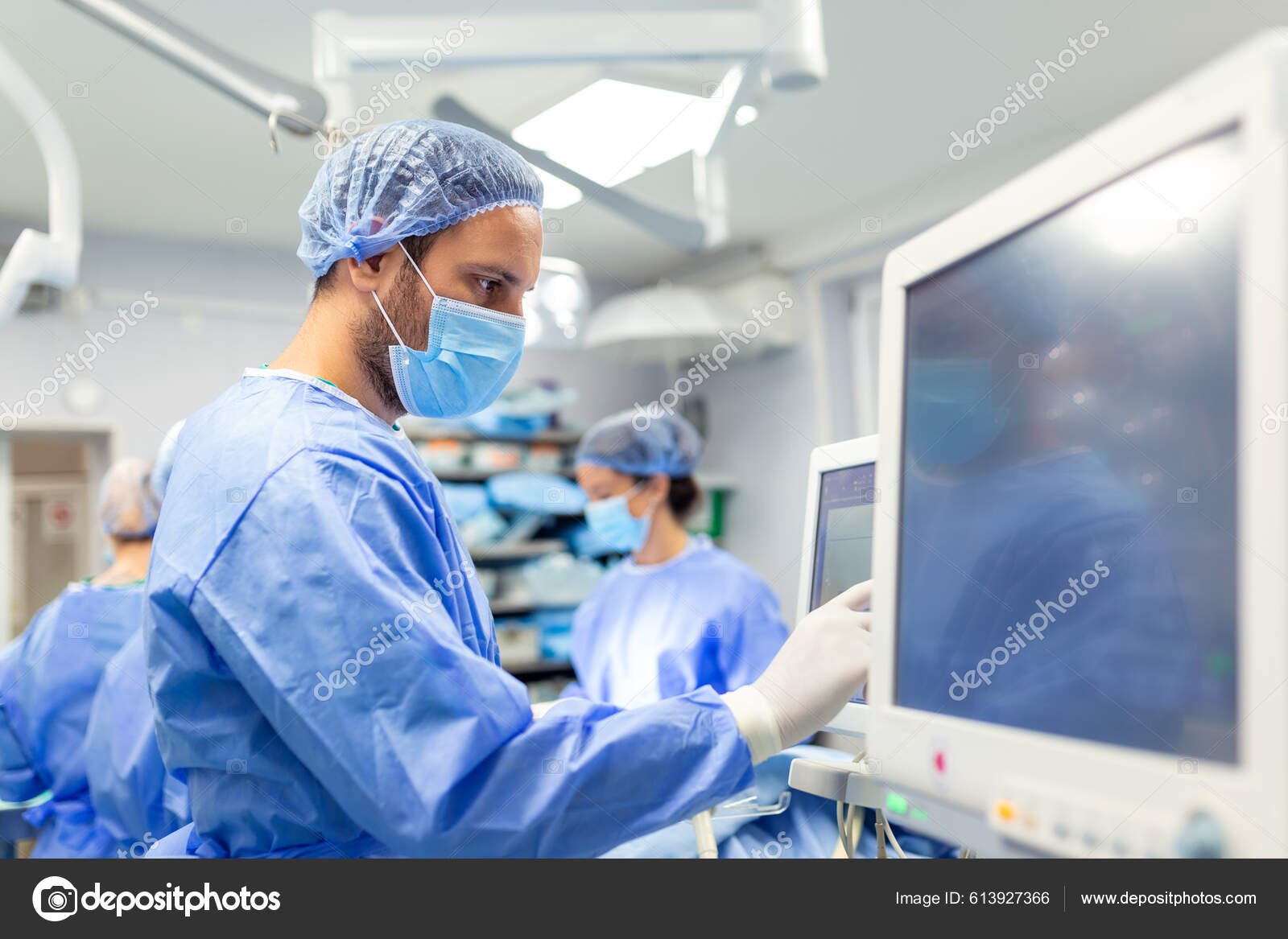 Medical Ventilator Being Monitored Anaesthetist Surgeon Using Monitor ...