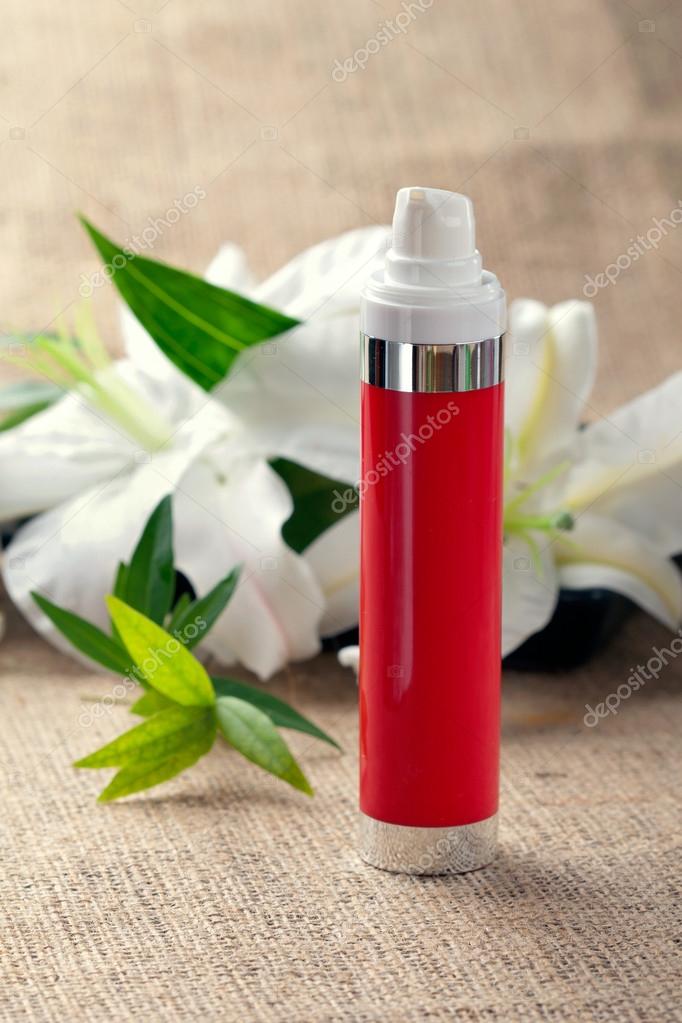 Face/body care concept: bottle of cream/lotion/serum with white Stock ...