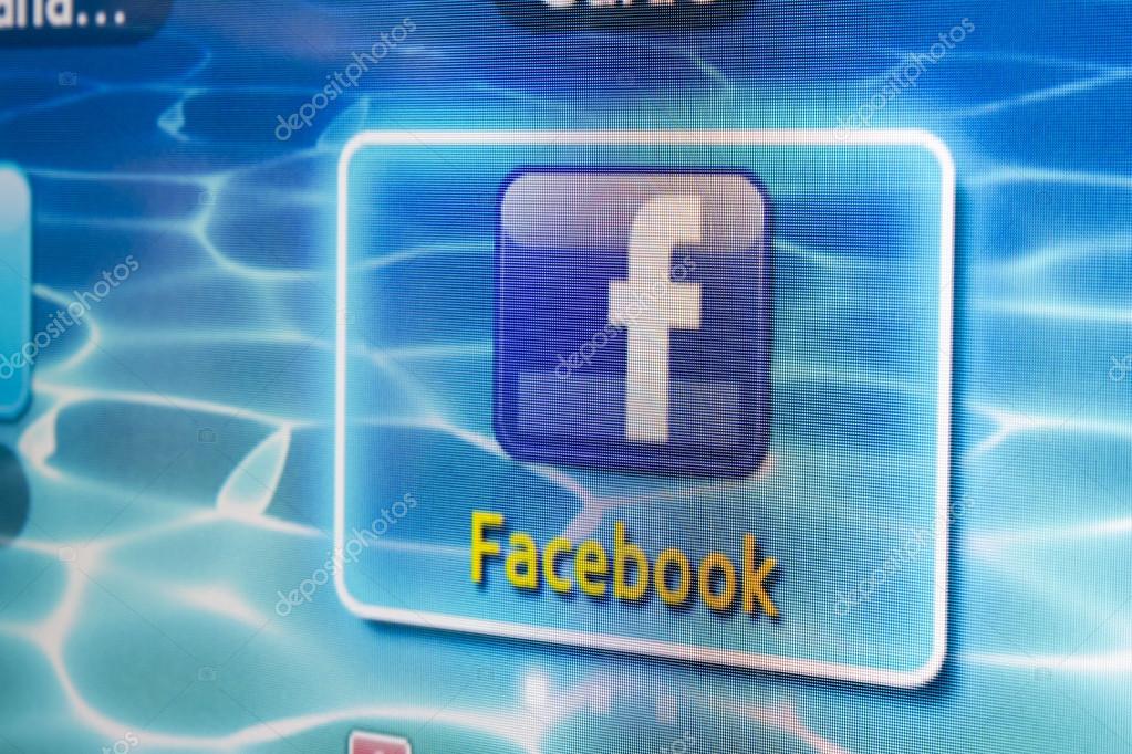 Facebook — Stock Editorial Photo © manae #19621991
